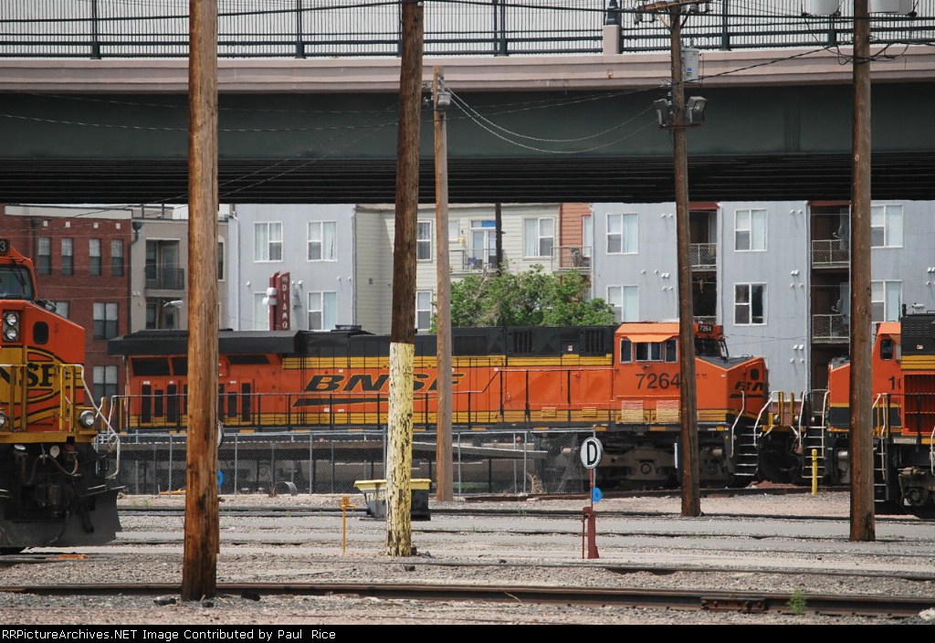 BNSF 7264